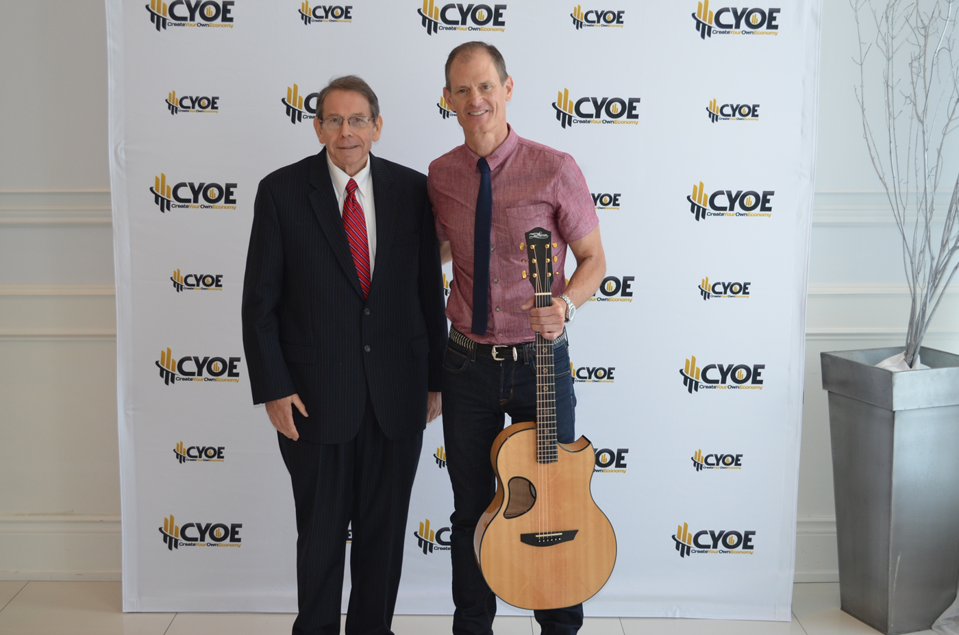 Index of /wp-content/gallery/cyoe-mark-rayburn